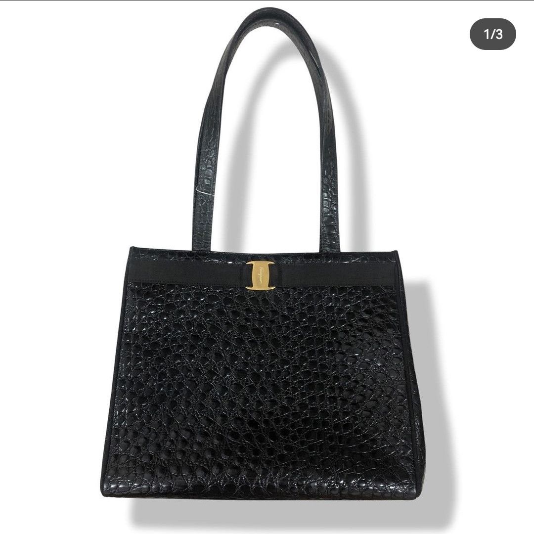 CROCS LEATHER ORIGINAL, Women's Fashion, Bags & Wallets, Tote Bags on ...