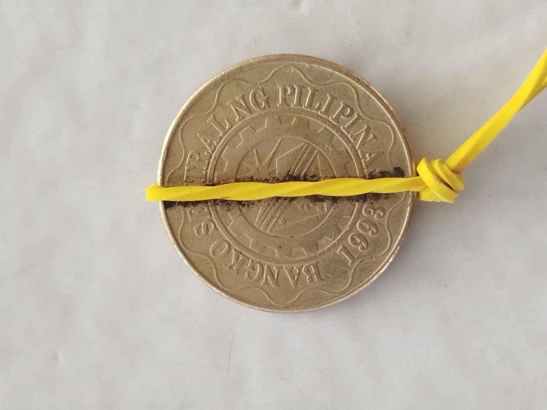 Error rotated die 5 piso BSP coin, Hobbies & Toys, Memorabilia ...