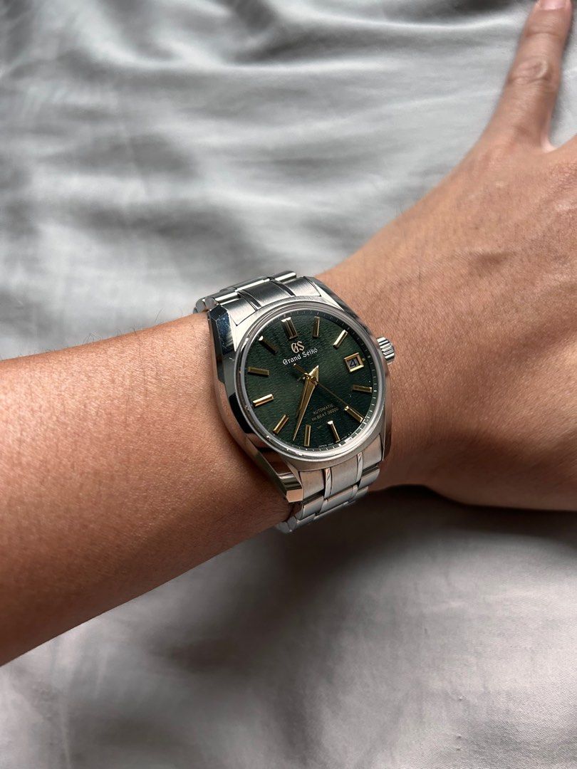 Grand Seiko SBGH271 Complete Set! , Luxury, Watches on Carousell