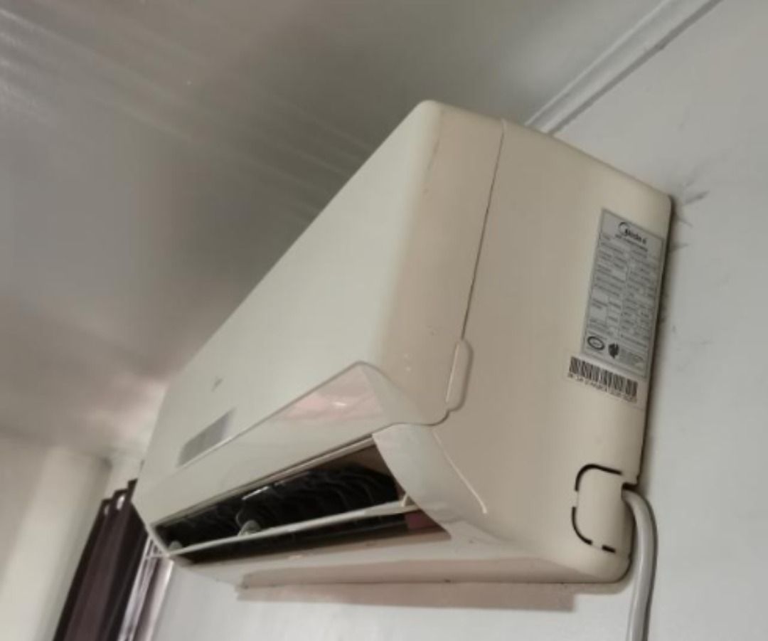Midea 1.0hp Split Type AC Inverter, TV & Home Appliances, Air ...