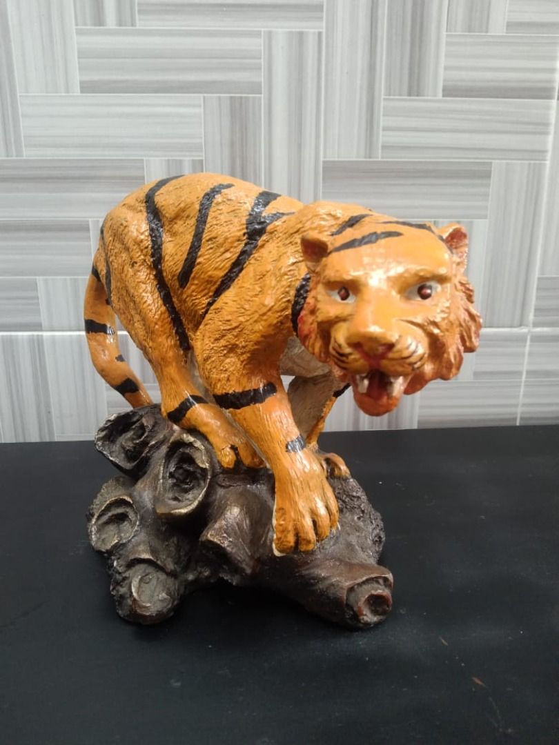 Patung Harimau Fiber Kuno Jadul Antik, Antik, Pajangan di Carousell