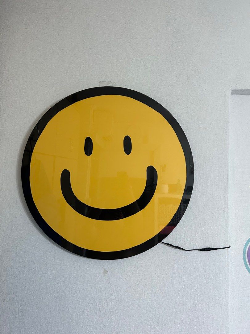 Smiley night, TV & Home Appliances, Electrical, Adaptors & Sockets on ...