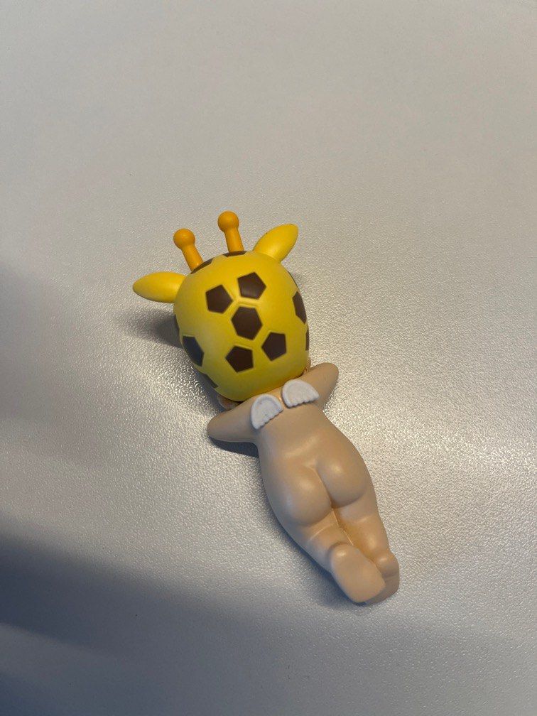 Sonny Angel Giraffe Hipper, Hobbies & Toys, Toys & Games on Carousell