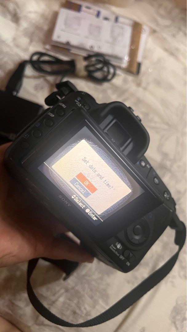 Sony a350 with lens full set, Photography, Cameras on Carousell