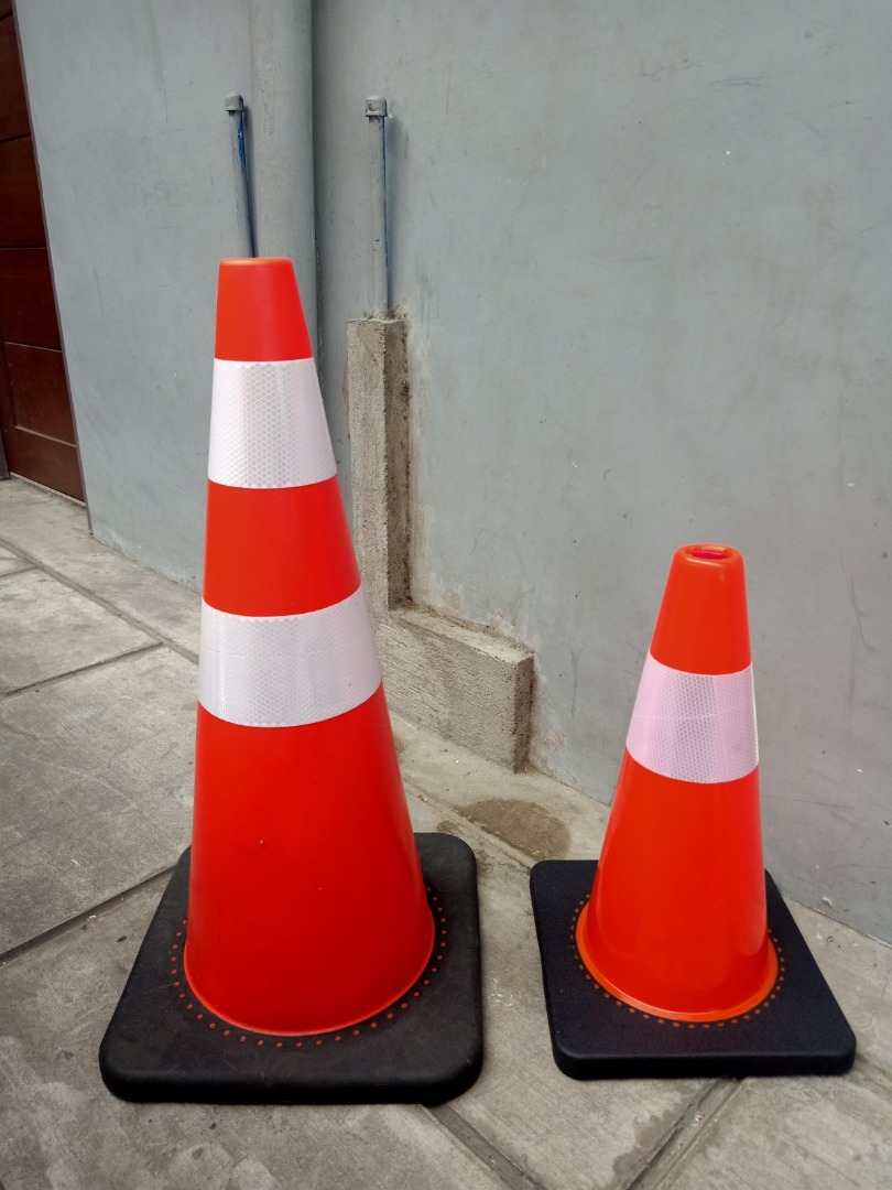 TRAFFIC CONE, Commercial & Industrial, Construction & Building ...