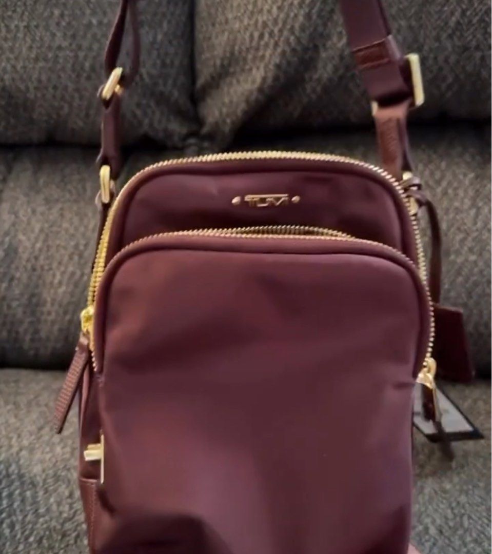 TUMI Ruma, Women's Fashion, Bags & Wallets, Cross-body Bags on Carousell