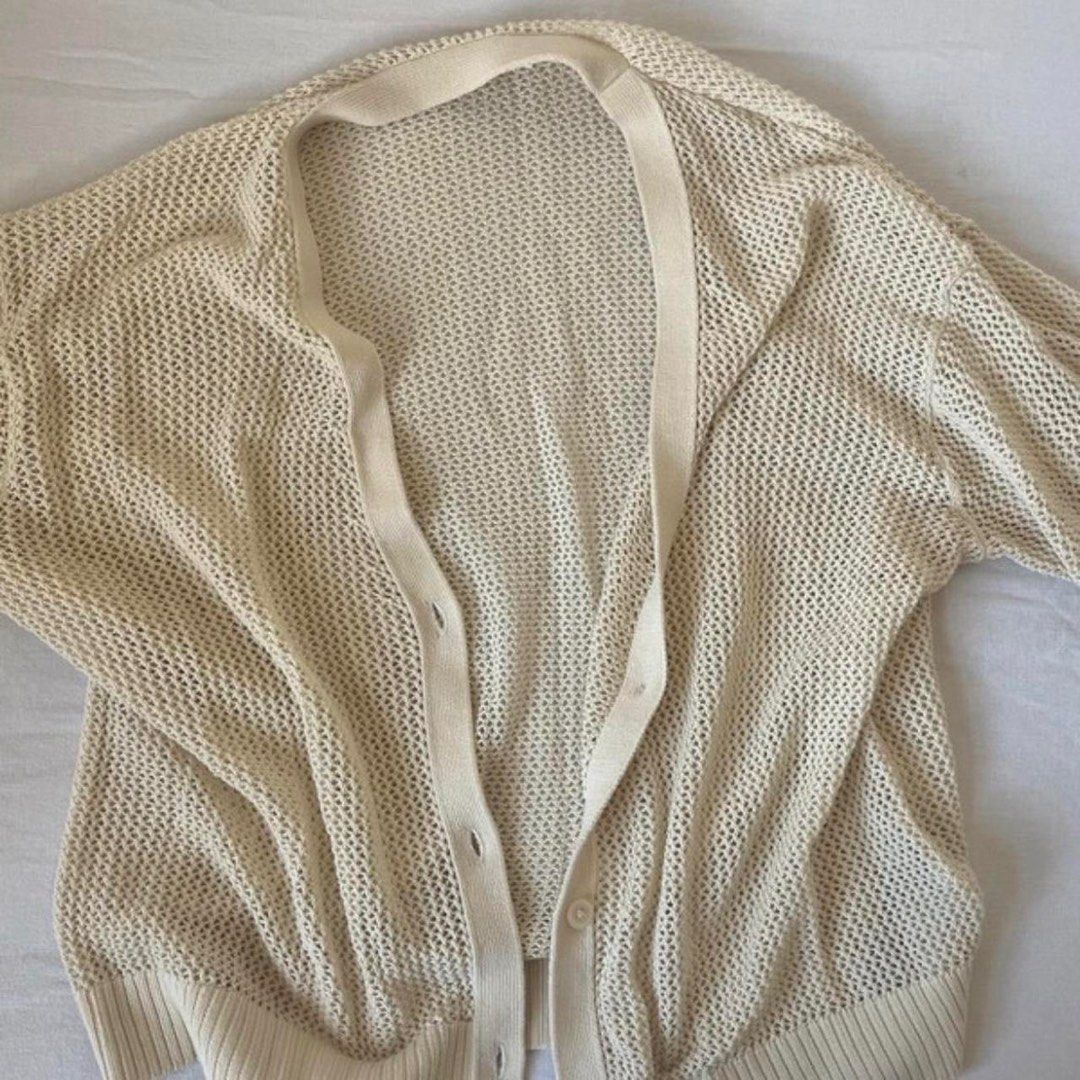 Uniqlo Mesh Long Sleeve Short Cardigan, Women's Fashion, Tops ...