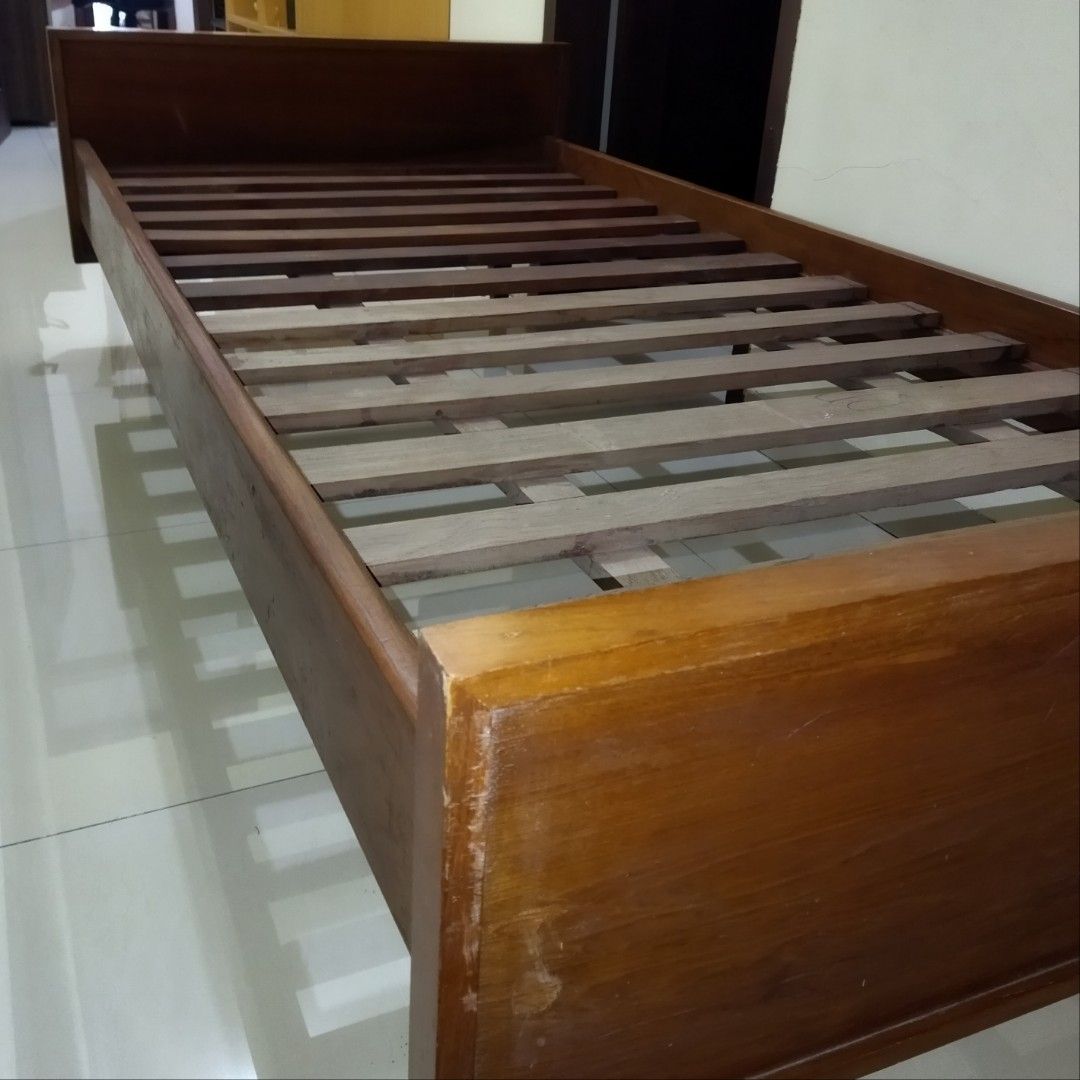 Vintage Rangka Ranjang Art Deco Jati Tua, Antik, Furnitur di Carousell
