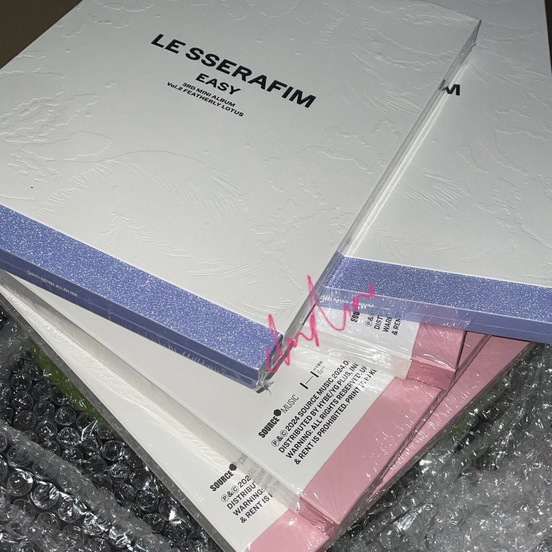 album easy lesserafim + benefit pob pc kpopmerch sheer myrrh featherly ...