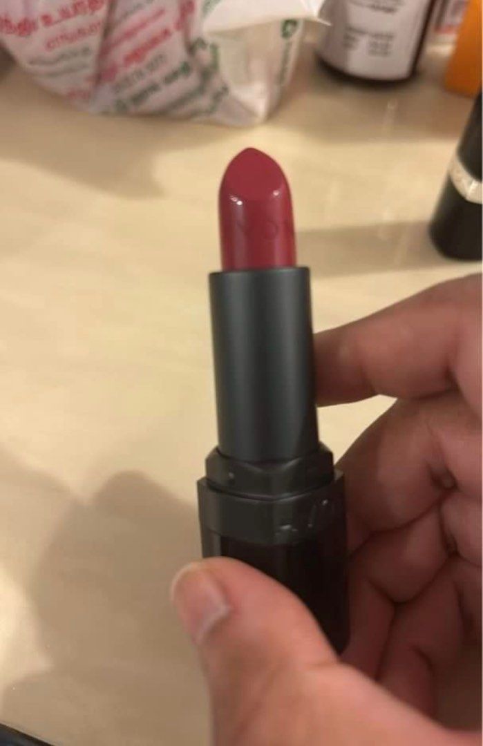 Clearance-Take 10 Expired Avon Lipsticks for RM50!, Beauty & Personal ...