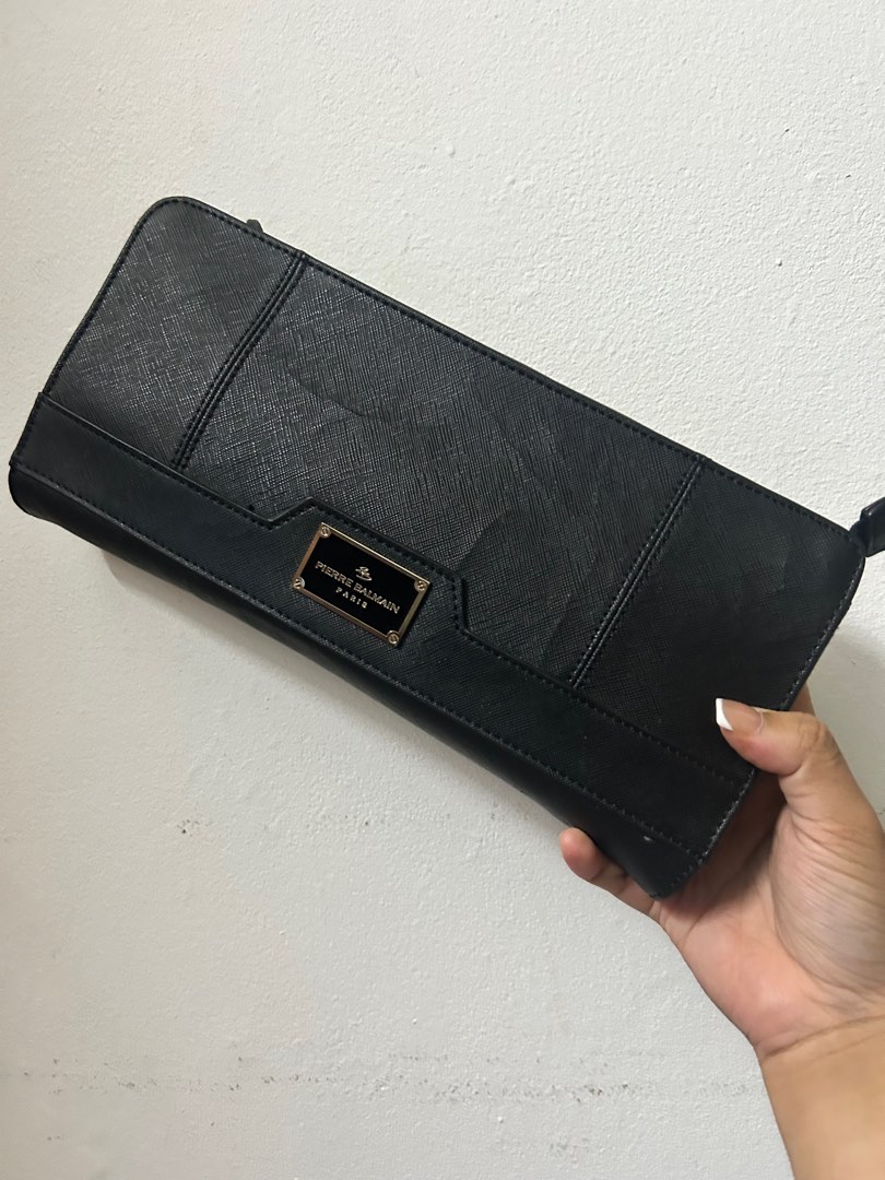 CLUTH BAG, Women's Fashion, Bags & Wallets, Clutches on Carousell