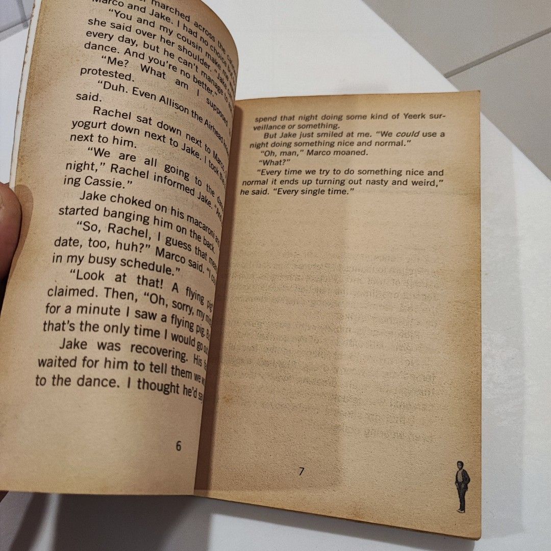 (ENG) Animorphs - The Sickness, Hobbies & Toys, Books & Magazines ...