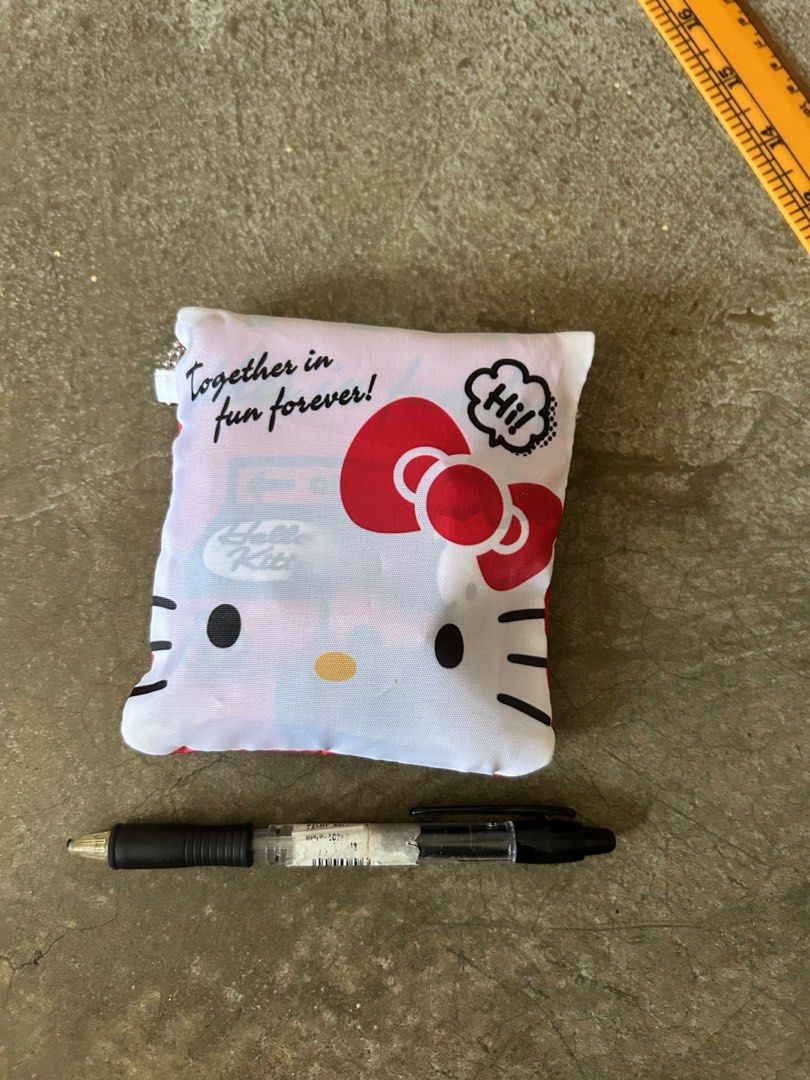 Hello kitty recycle bag, Hobbies & Toys, Toys & Games on Carousell