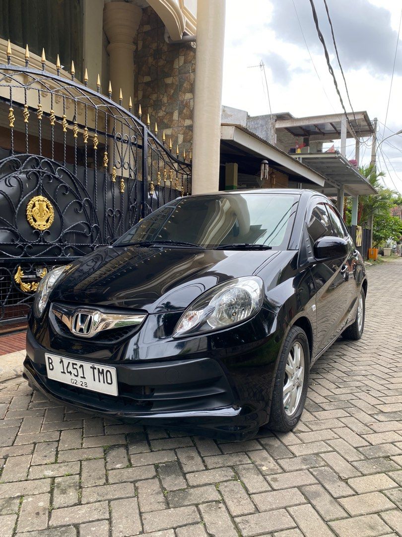 Honda Brio CBU 1.3 Matic Pajak Super Panjang Service Record, Mobil ...