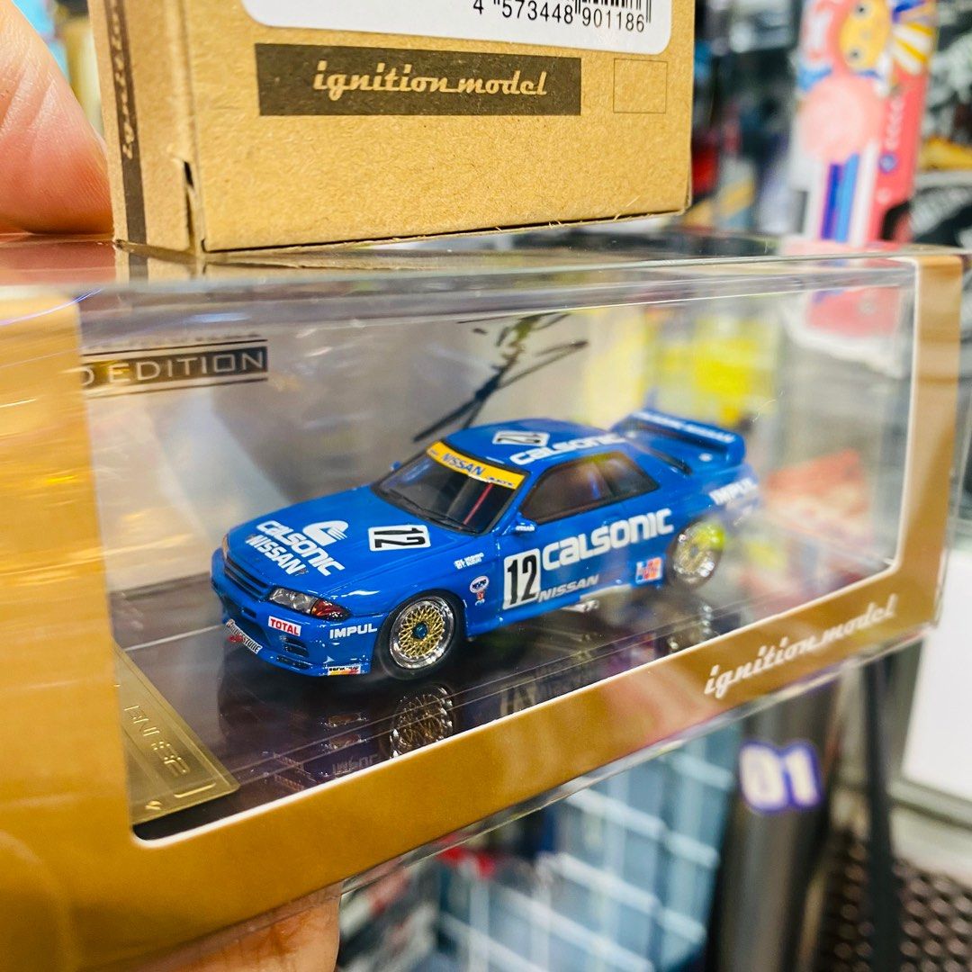 Ignition Model 1:64 Resin Model Car Calsonic Nissan Skyline GT-R R32 ...