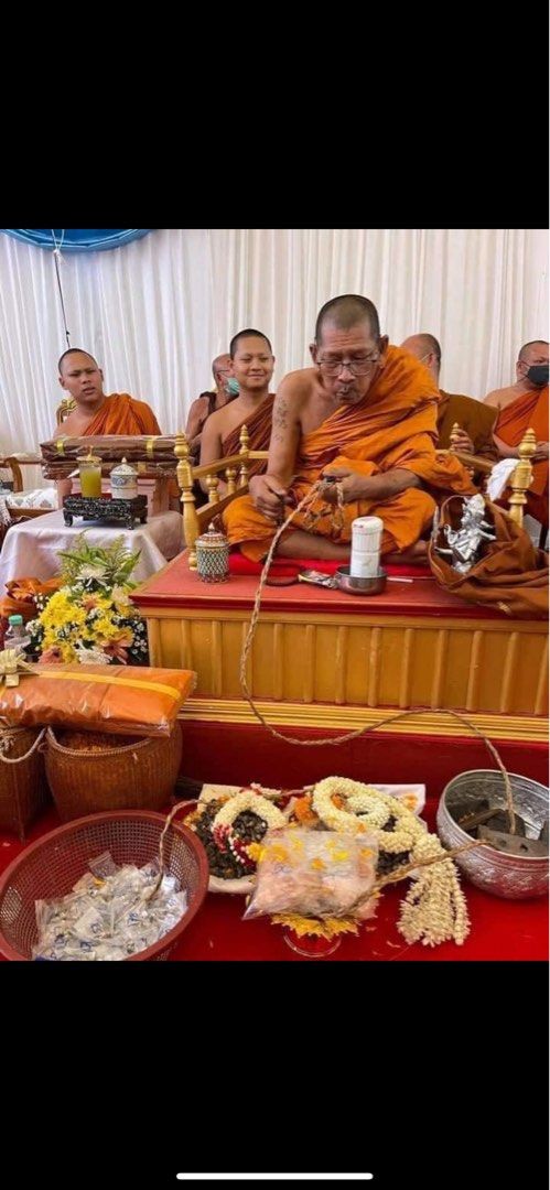 LP Maha Sila Roop Lor (B.E2564), Hobbies & Toys, Memorabilia ...