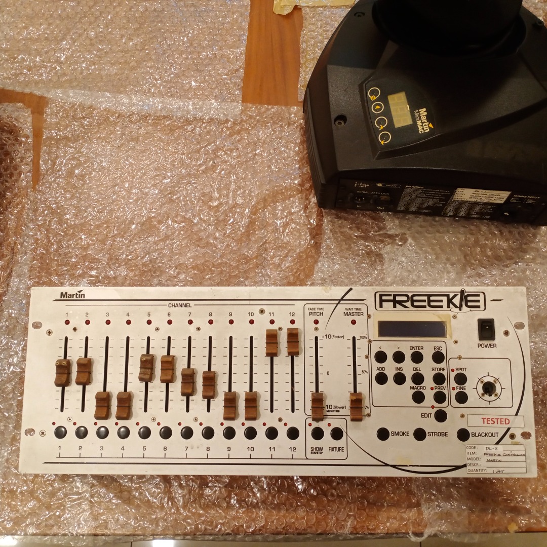 Martin Freekie Professional 12-Channel DMX Lighting Controller ...
