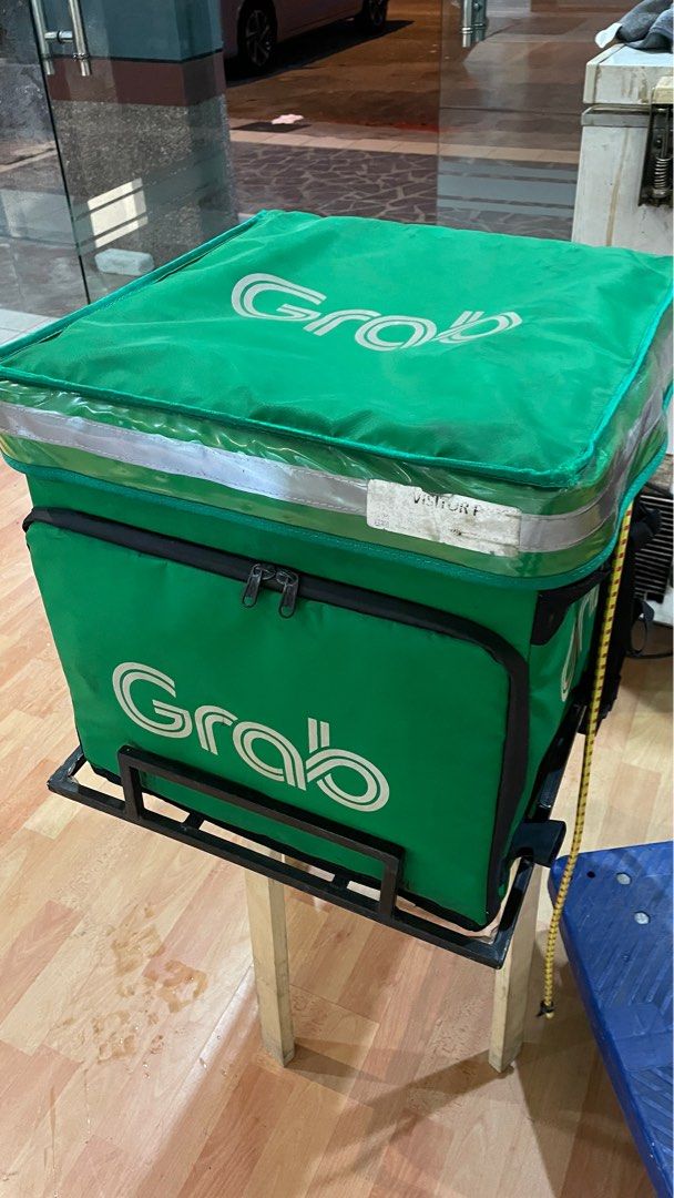 Metal Rack for grab food, food panda, Auto Accessories on Carousell