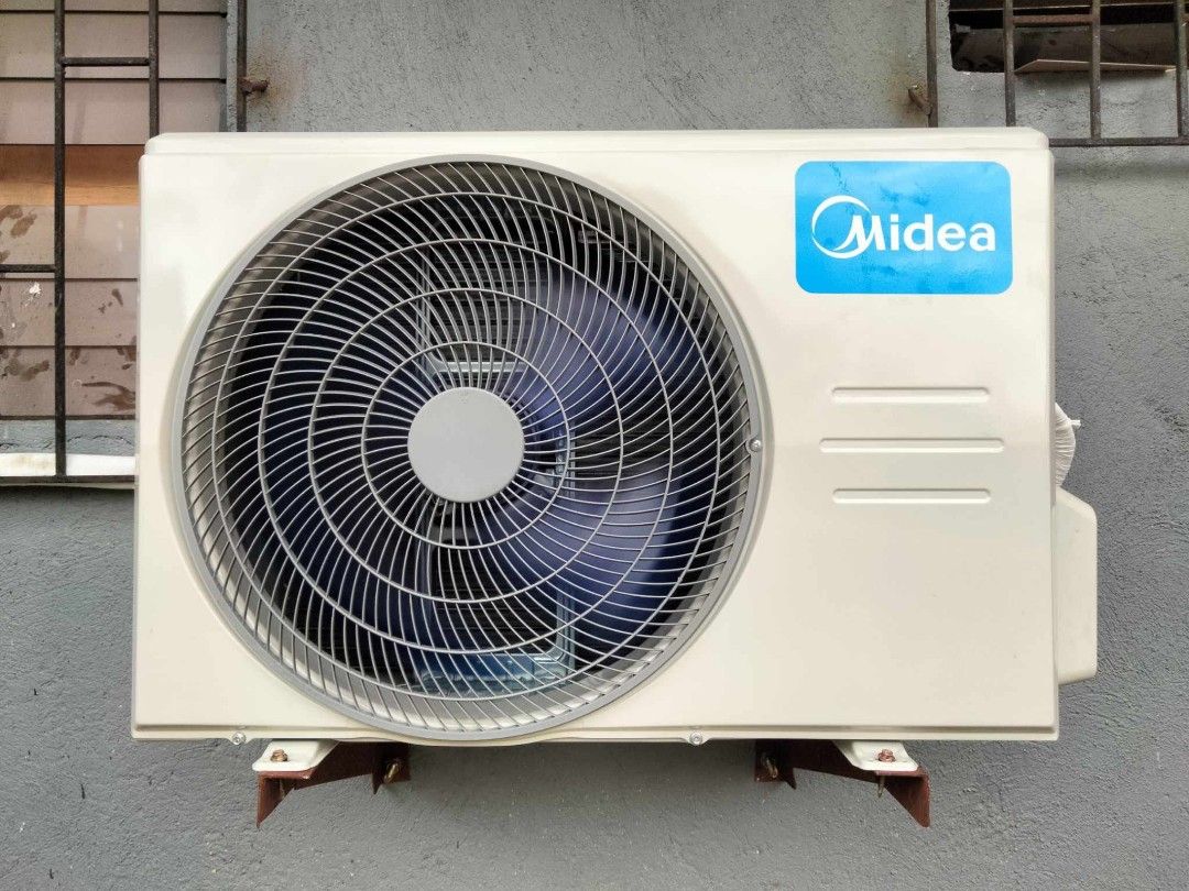 MIDEA SPLIT TYPE AIRCON INVERTER FREE INSTALLATION, TV & Home ...