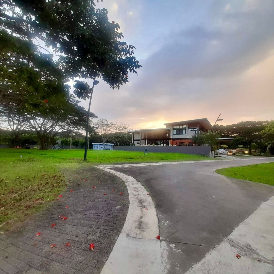 **one away** Luscara 930sqm lot for sale, Property, For Sale, Lot on ...