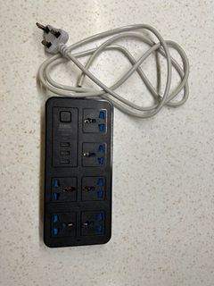 3pin round plug socket, TV & Home Appliances, Electrical, Adaptors ...