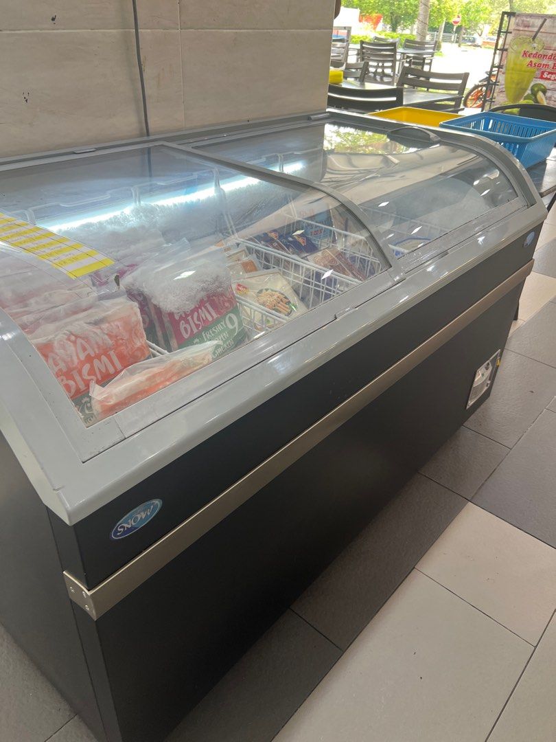 Snowy Showcase Freezer, TV & Home Appliances, Kitchen Appliances ...