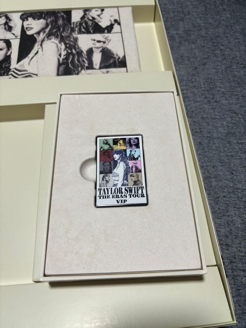 Taylor Swift merch merchandise complete set the eras tour concert ...