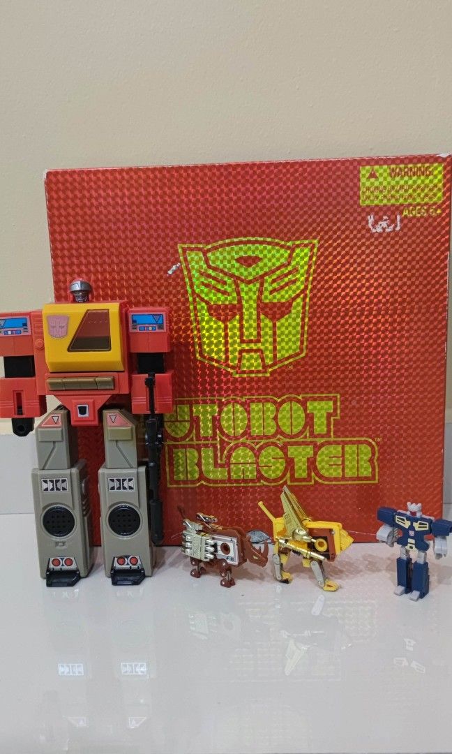 Transformers G1 reissue Blaster, Hobbies & Toys, Collectibles ...