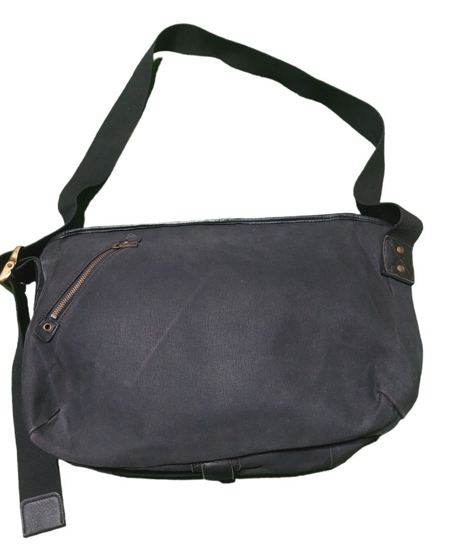 Vintage Masterpiece Bag, Men's Fashion, Bags, Sling Bags on Carousell