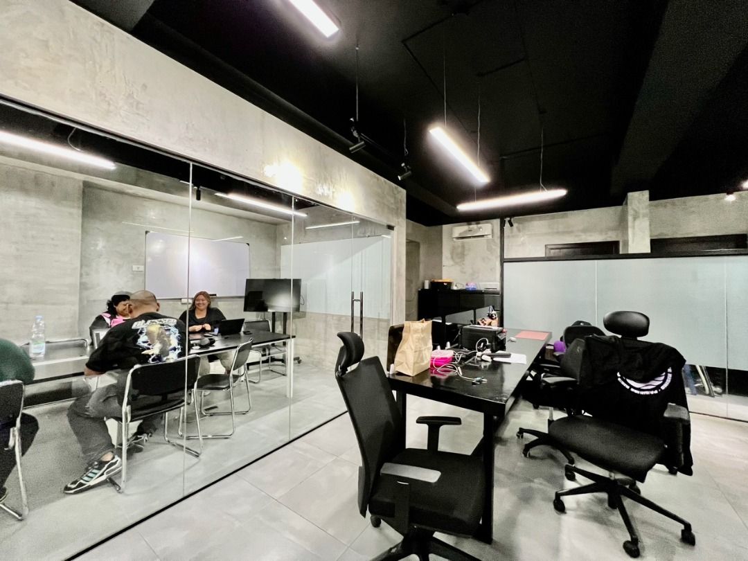 Avida Soho BGC: 4-Units Office Space For Sale: total 201 sqm, 3 parking ...