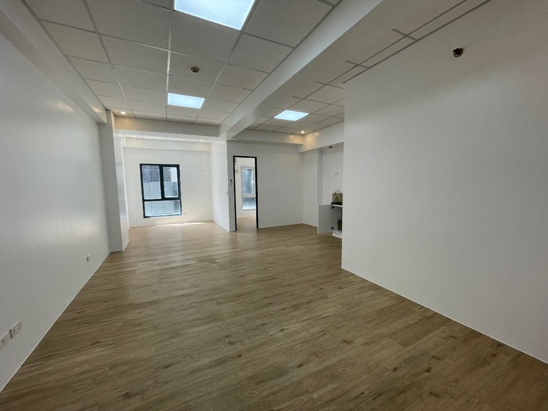 Avida Soho BGC: 4-Units Office Space For Sale: total 201 sqm, 3 parking ...