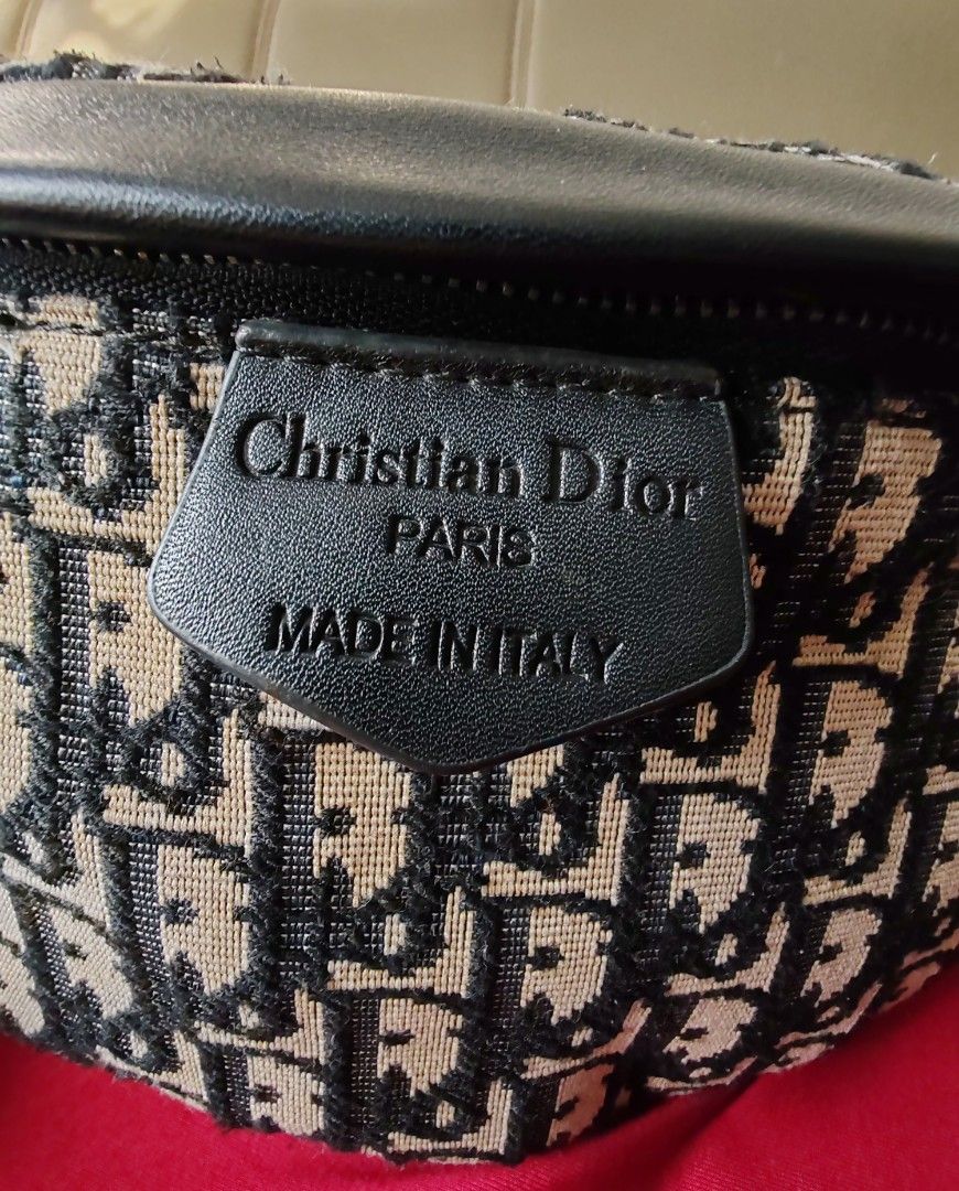 Christian Dior Fanny Pack / waist bag, menarik!, Men's Fashion, Bags ...