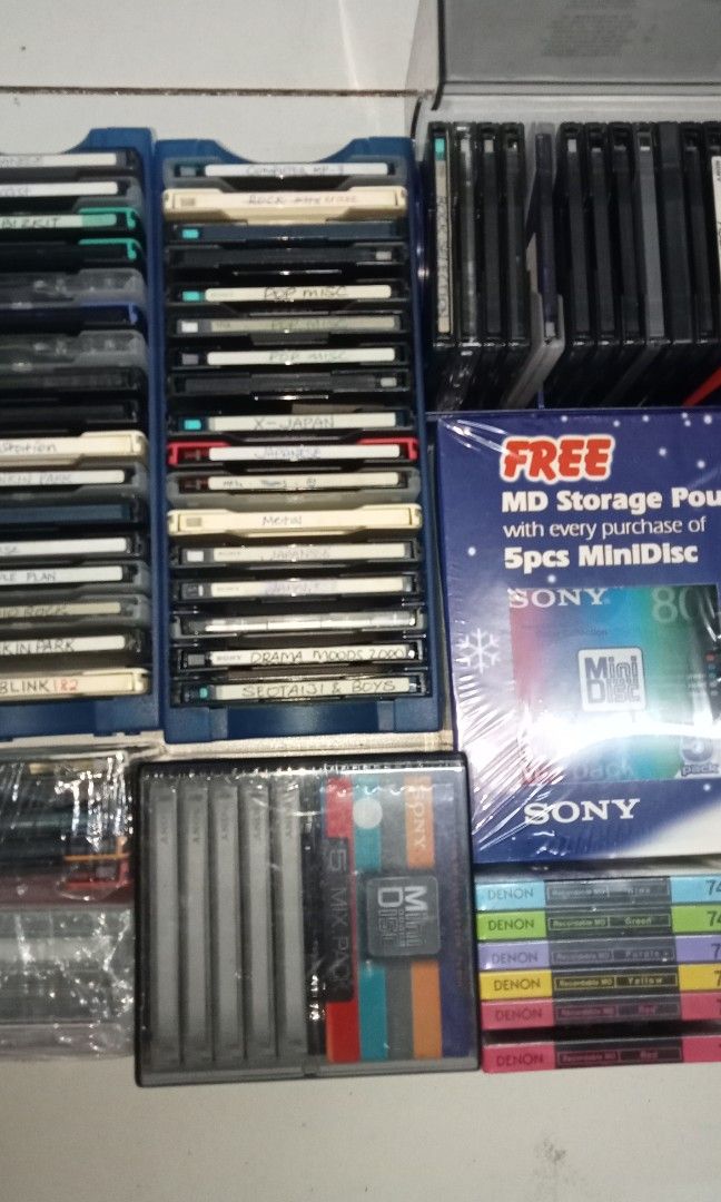 Minidisc, Hobbies & Toys, Music & Media, CDs & DVDs on Carousell