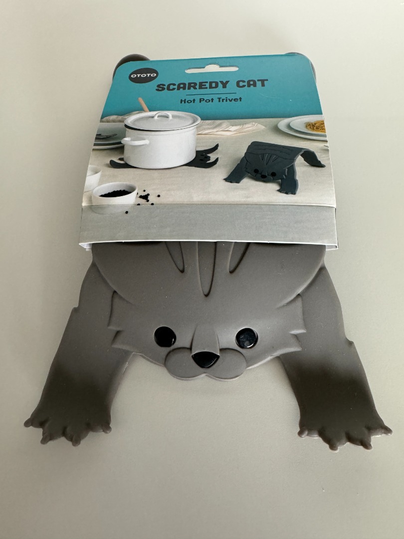 OTOTO - Scaredy Cat - Hot Pot Trivet by, Furniture & Home Living ...