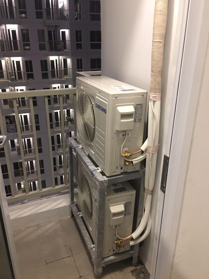 RAK outdoor AC apartemen PIK2 bracket standing 2 tingkat Tokyo ...