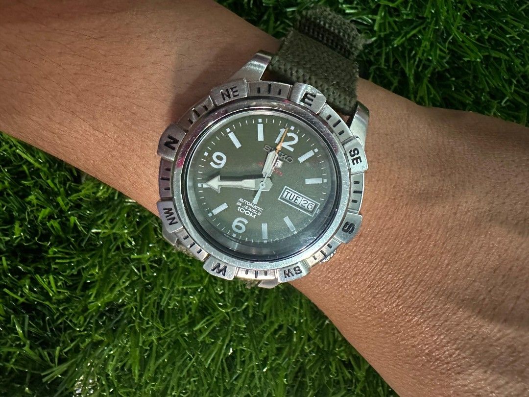 Seiko Automatic Army Edition (Rare), Barang Mewah, Jam Tangan di Carousell