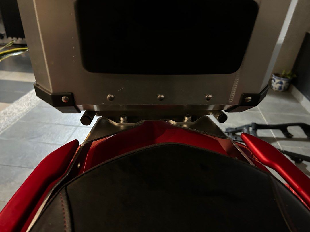 YAMAHA XMAX STAINLESS STEEL TOP RACK with aluminium top box ...