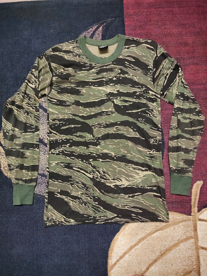 VINTAGE TIGER STRIPE USA, Men's Fashion, Tops & Sets, Tshirts & Polo ...