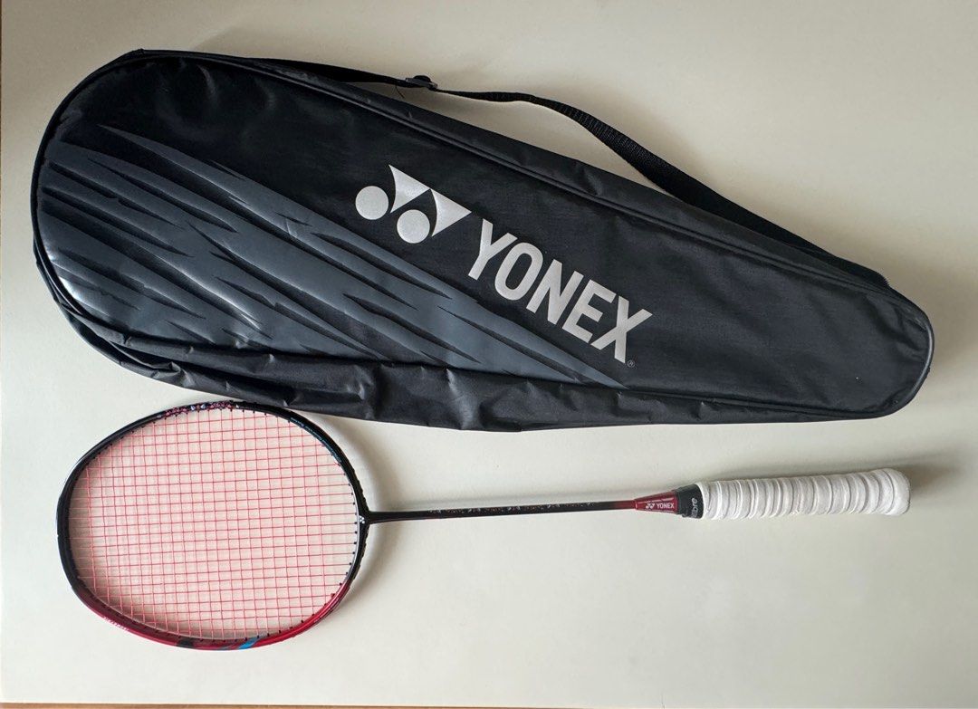 Yonex Astrox Smash badminton racket, Sports Equipment, Sports & Games ...