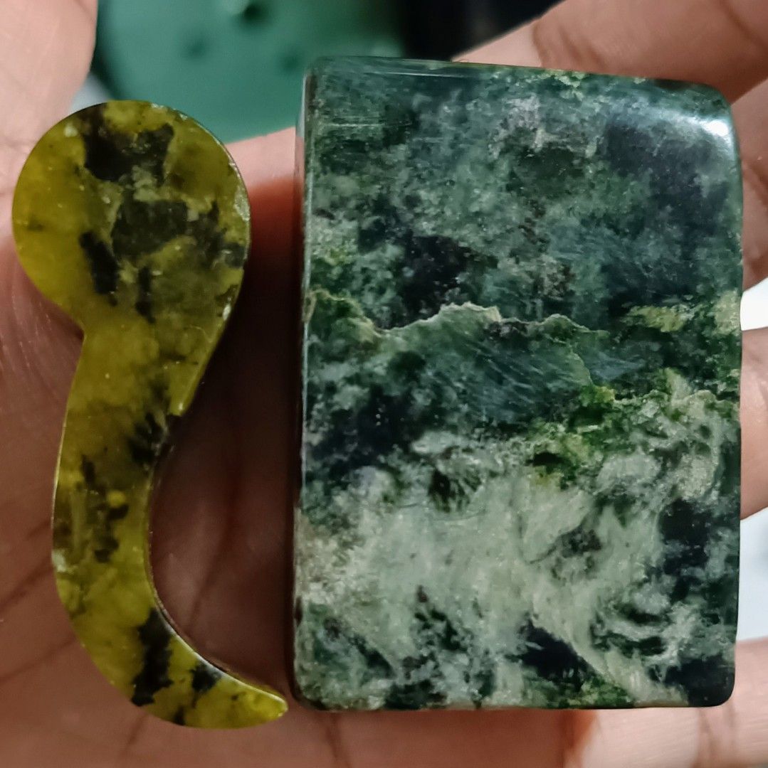 2pcs Polished Serpentine Jade for Carving, Setting, Paperweight, Energy ...