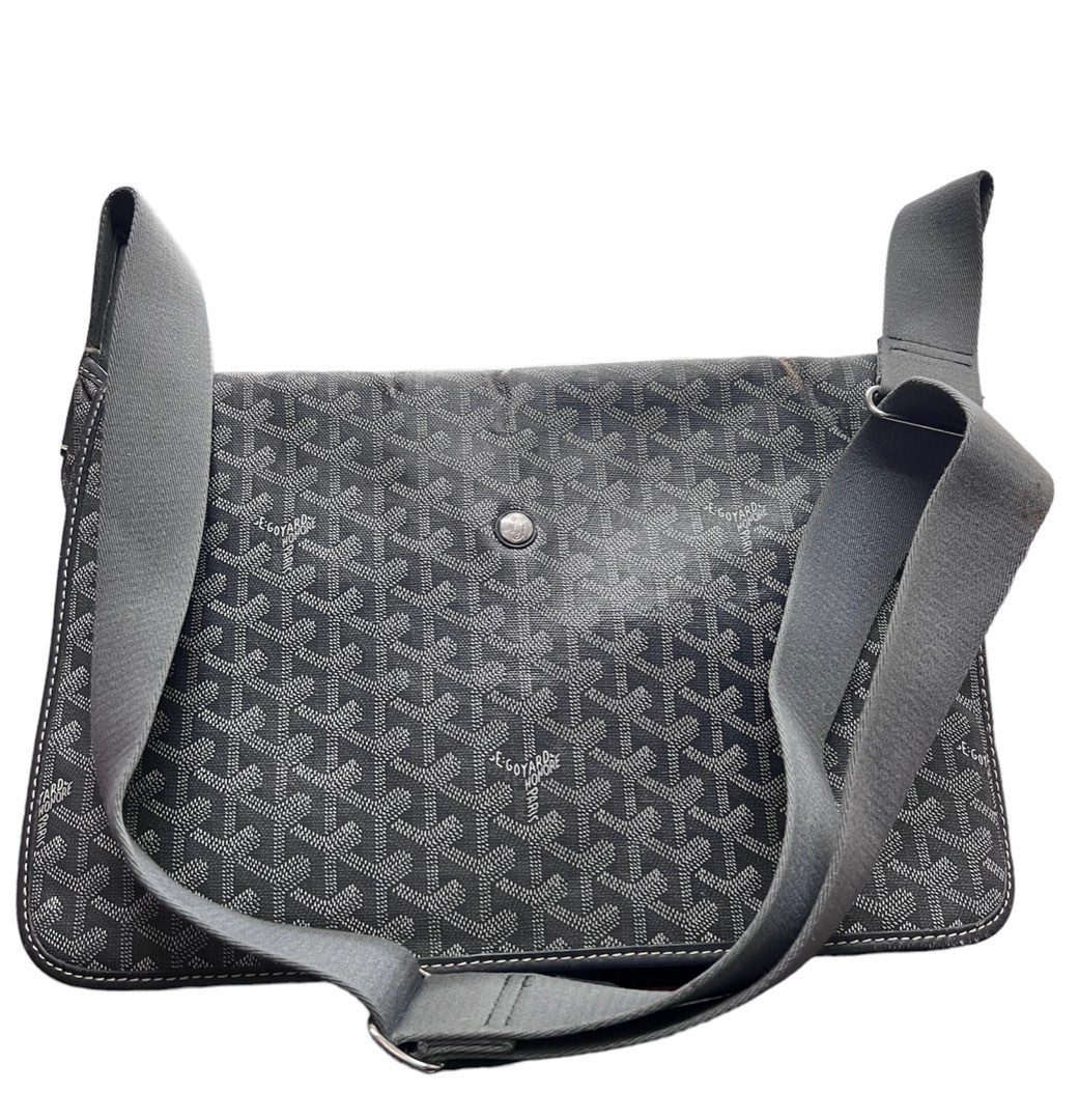 Authentic Goyard Goyardine Capetien Messenger Bag, Luxury, Bags ...