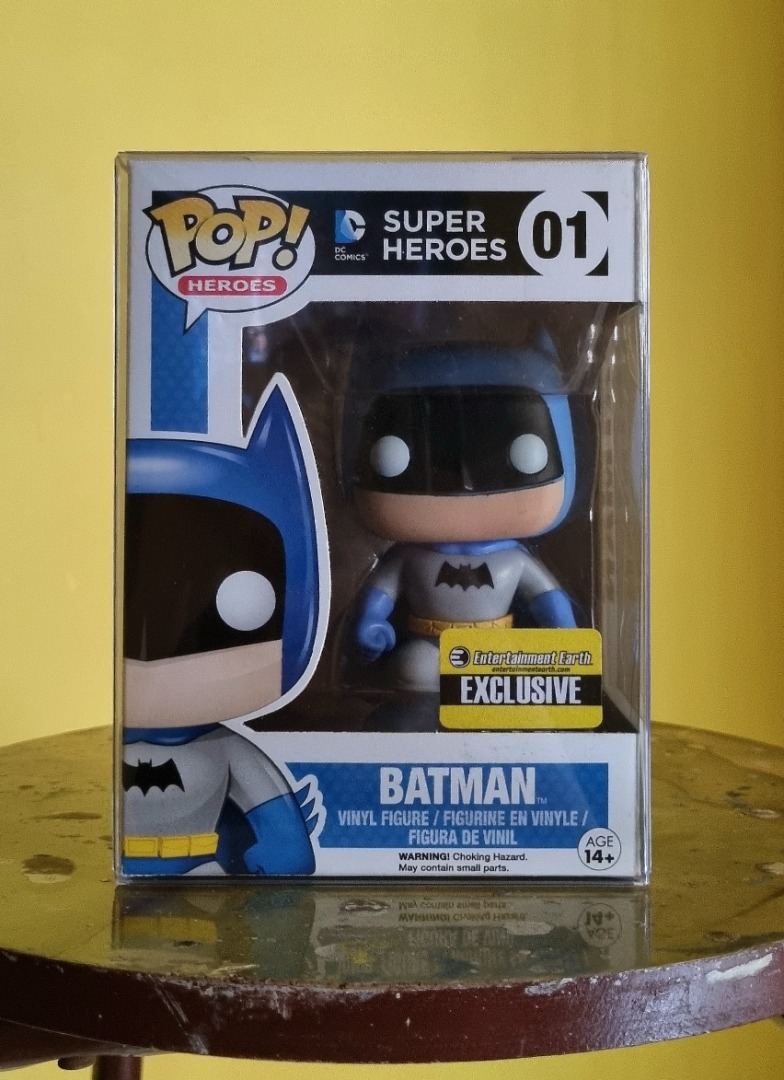 Batman (Rainbow - Classic Blue) - Entertainment Earth Exclusive #01 ...