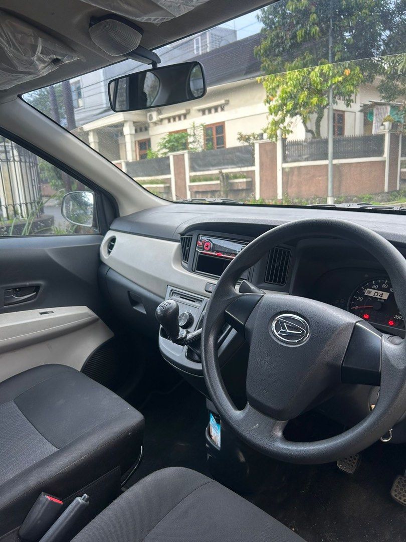Daihatsu Sigra 1.0 M/T Type D kondisi Bagus km Rendah, Mobil & Motor ...