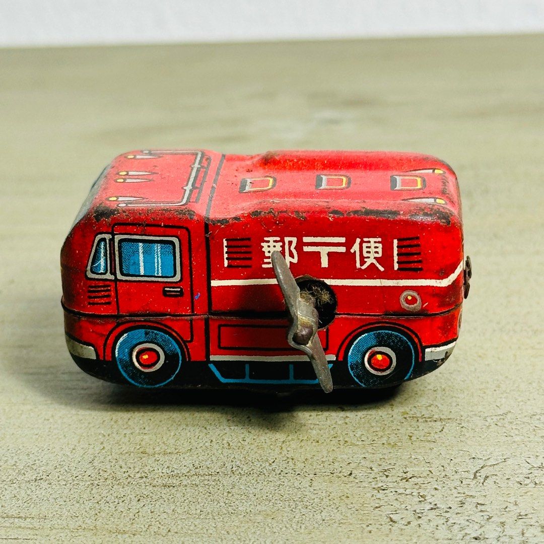 FIRE TRUCK Fire Engine Wind Up Tin Toy Rare Vintage Collectible Made in ...