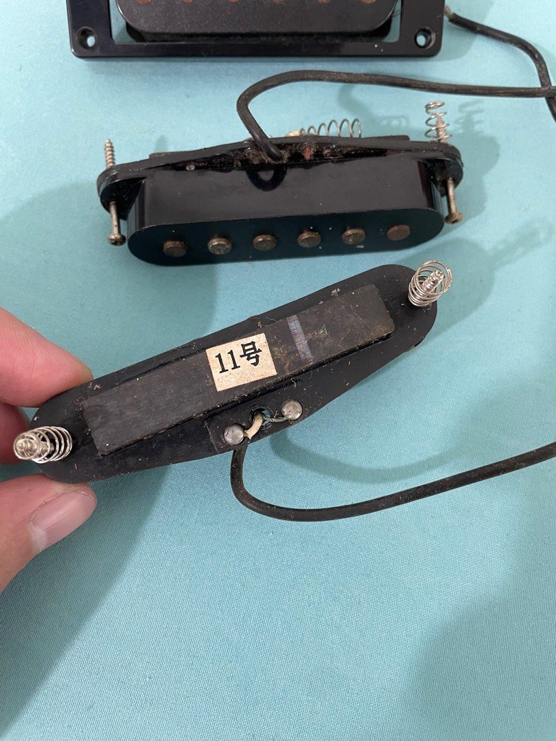 HSS Strat pickups, Hobbies & Toys, Music & Media, Musical Instruments ...