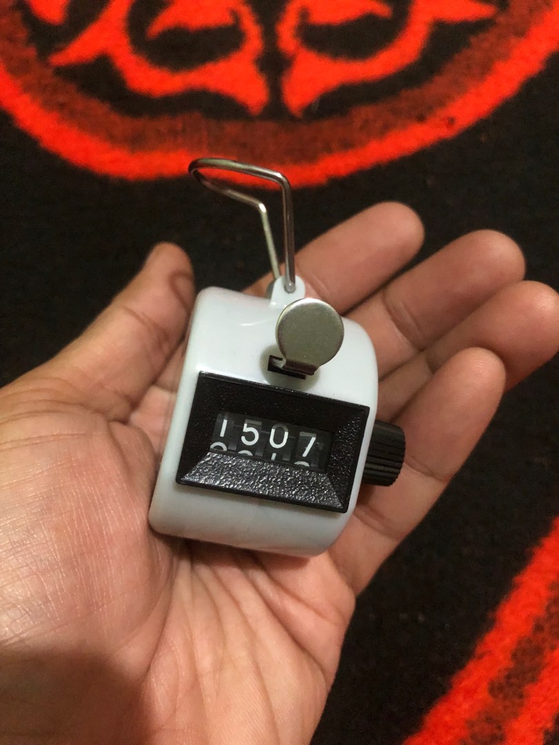 Manual push counter, Hobbies & Toys, Stationary & Craft, Craft Supplies ...