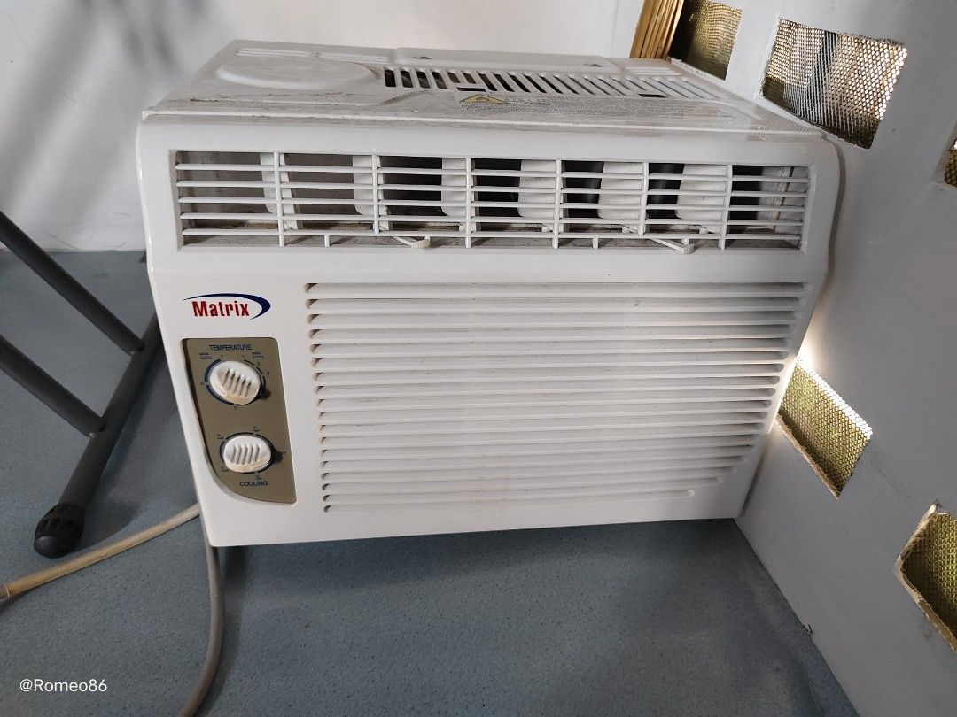Matrix Window type aircon, TV & Home Appliances, Air Conditioning and ...