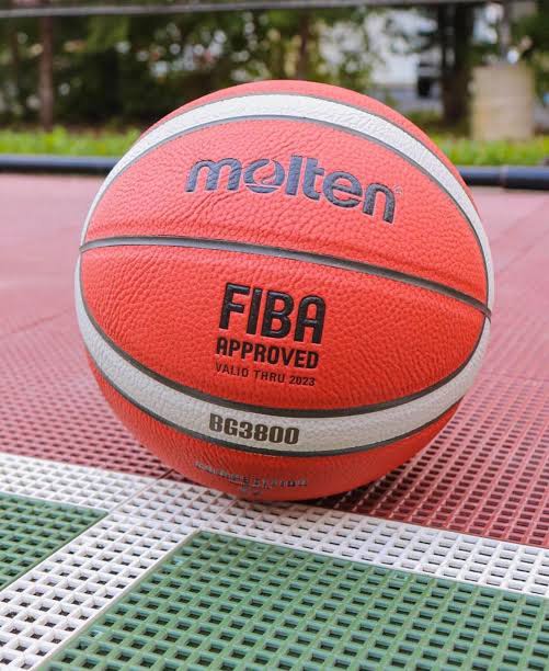 MOLTEN BG3800, Sports Equipment, Sports & Games, Racket and Ball Sports ...