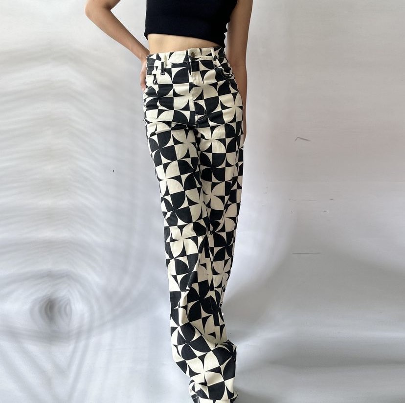 Patterned black and white jeans, Women's Fashion, Bottoms, Jeans on ...