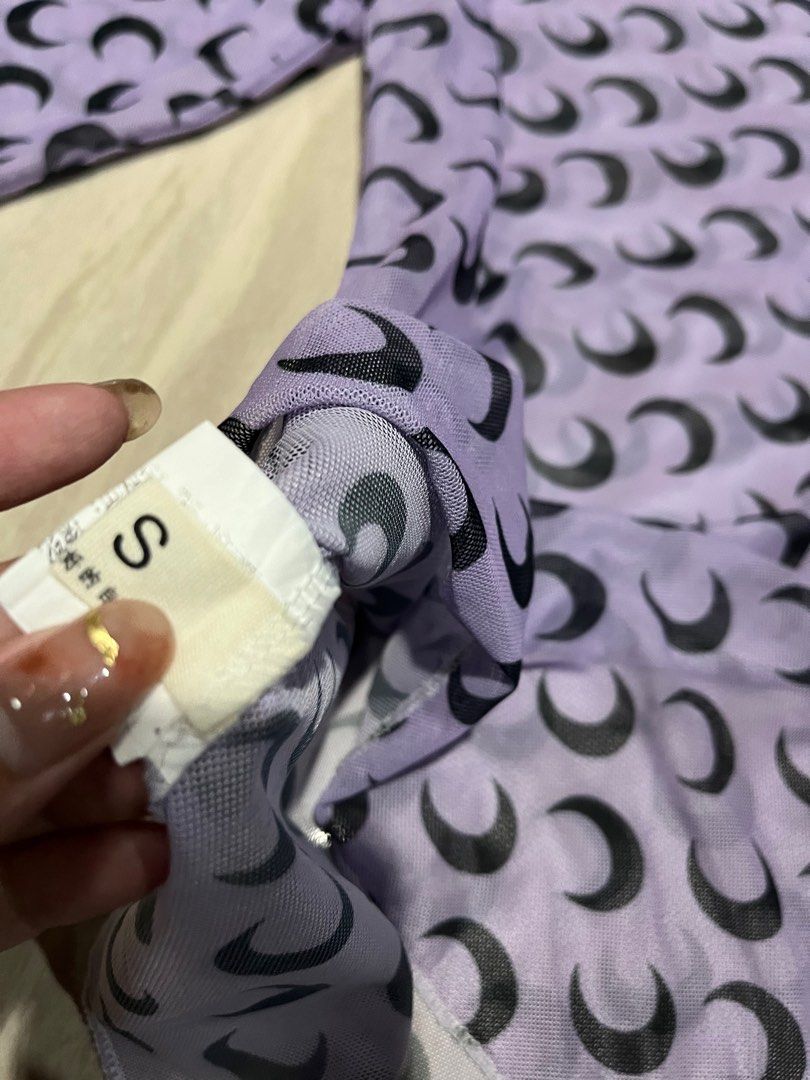 Purple Moon Mesh Top ala Jennie, Fesyen Wanita, Pakaian Wanita, Atasan ...